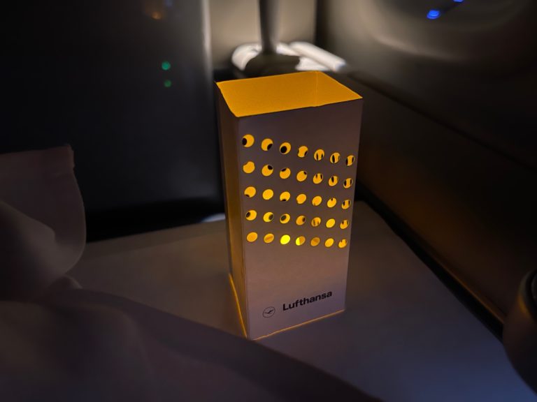 Candlelight Breakfast In Lufthansa First Class - Live and Let's Fly