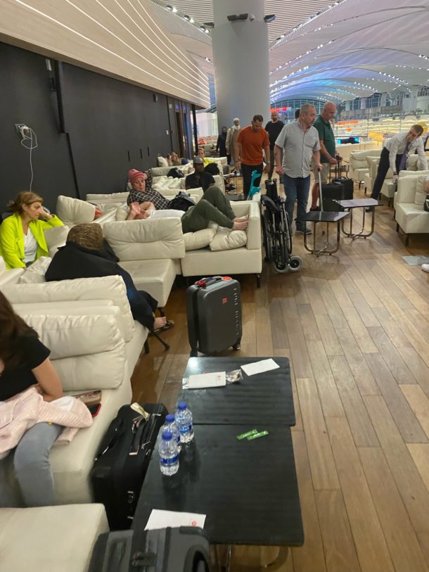 Has Flagship Turkish Airlines Lounge Become A Homeless Shelter? - Live ...