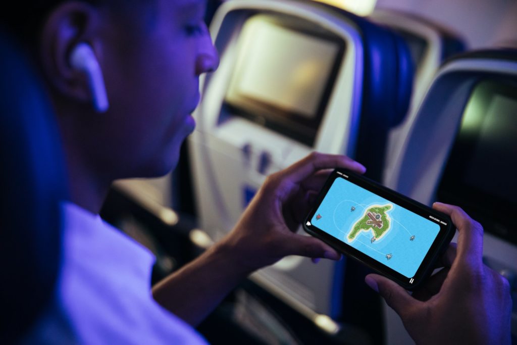 United Airlines Adds New Air Traffic Control Game To Mobile App - Live ...