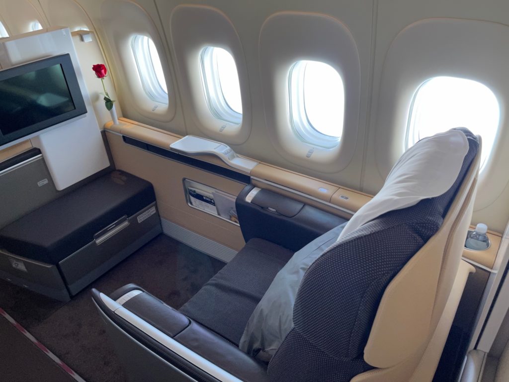 Lufthansa First Class: JFK to Frankfurt 747-8 Review