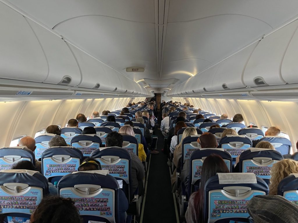 Review: FlySafair 737-800 Cape Town - Durban - Live and Let's Fly