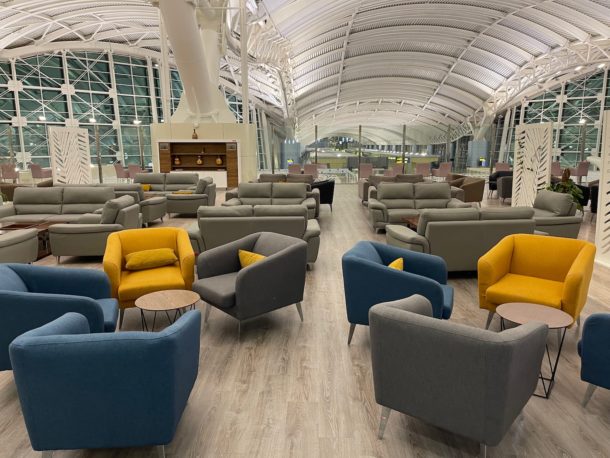 The Eerily Quiet Algiers Airport - Live and Let's Fly