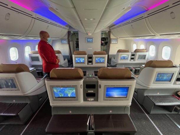Review: Kenya Airways 787-8 Business Class Nairobi - New York - Live and Let's Fly