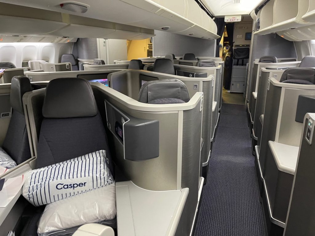 14 Hours in American Airlines 777-200 Business Class