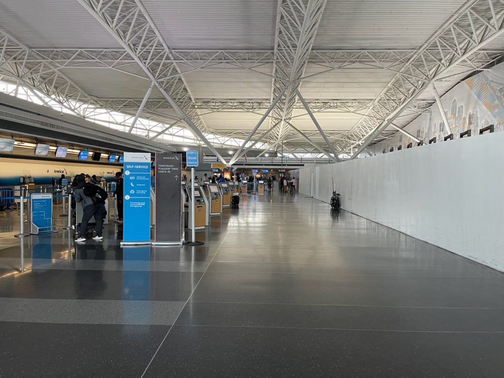 American Airlines A321T Main Cabin Review - Insider Insights