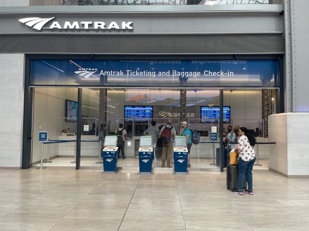 Review: Amtrak Acela First Class New York - Washington - Live and Let's Fly