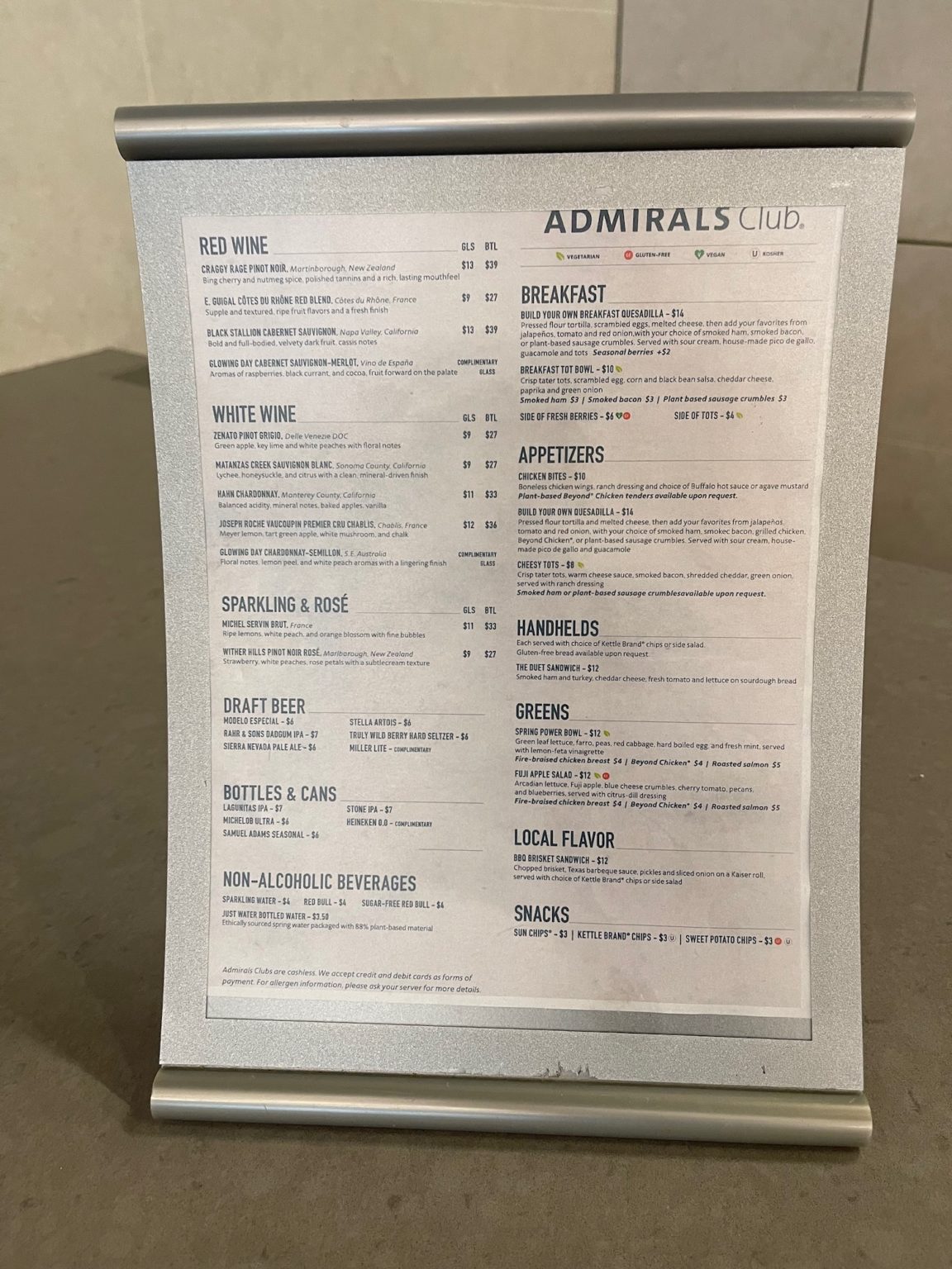 Review: American Airlines Admirals Club Dallas (DFW - Terminal D ...