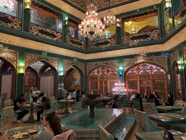 A Persian Dinner In Doha's Souq Waqif - Live and Let's Fly