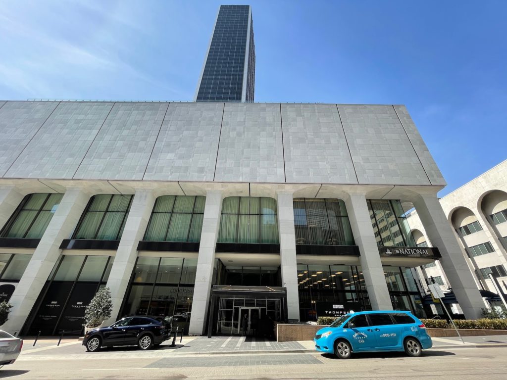 Review: Thompson Dallas - Live and Let's Fly