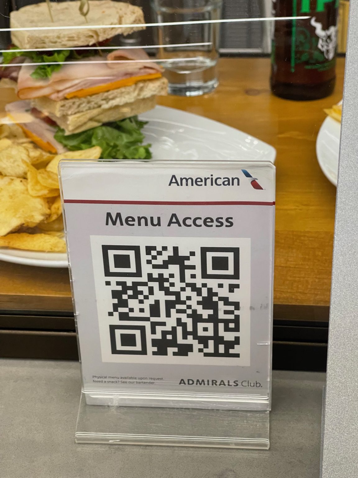 Review of American Airlines Admirals Club in Chicago ORD