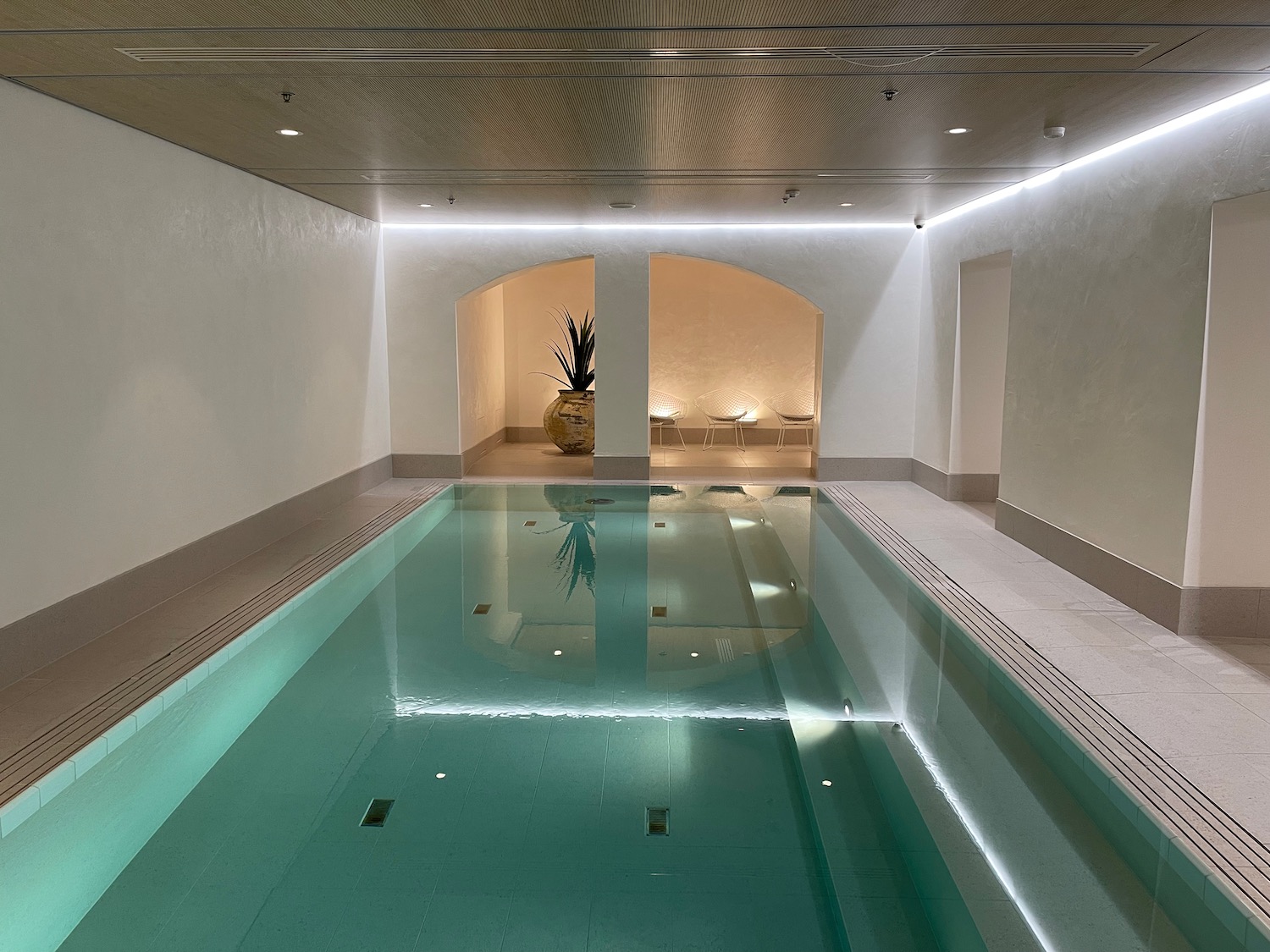 Review: Hotel St. George Helsinki (Marriott Design Hotels) - Live and ...