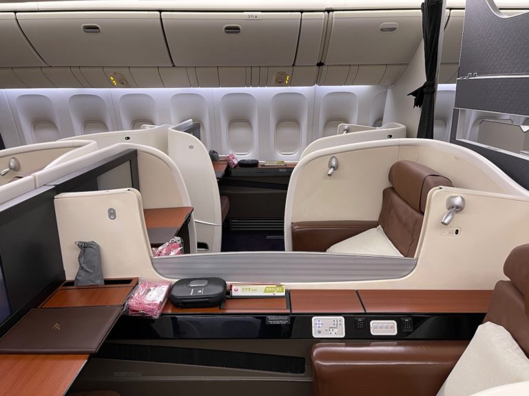Review: JAL 777-300ER First Class Los Angeles - Tokyo - Live and Let's Fly