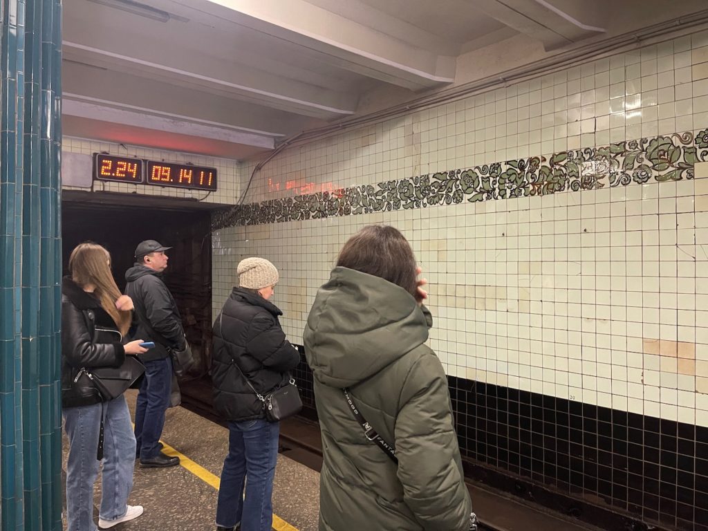 A Ride On The Kyiv Metro - Live and Let's Fly