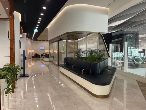 Review: Gulf Air Falcon Gold Lounge Bahrain (BAH) - Live and Let's Fly