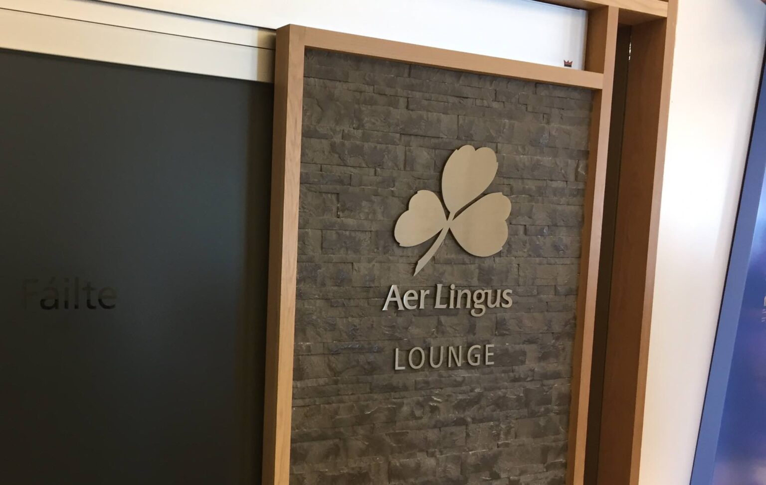 Aer Lingus Hands JetBlue A Lounge Opportunity At JFK T5 - Live and Let ...