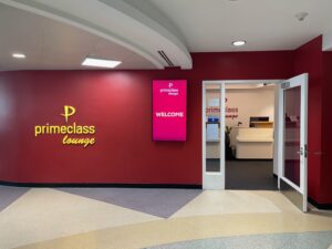 Review: Primeclass Lounge New York (JFK - T4) - Live and Let's Fly