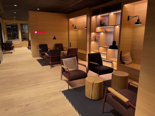 SWISS Alpine Lounge Zurich (ZRH) Review: 2025 Experience