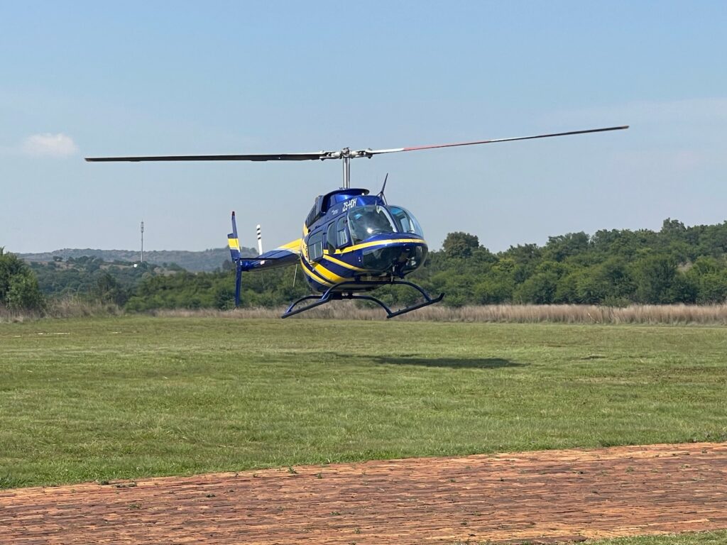My Helicopter Ride In South Africa On Bell 206L - Live and Let's Fly
