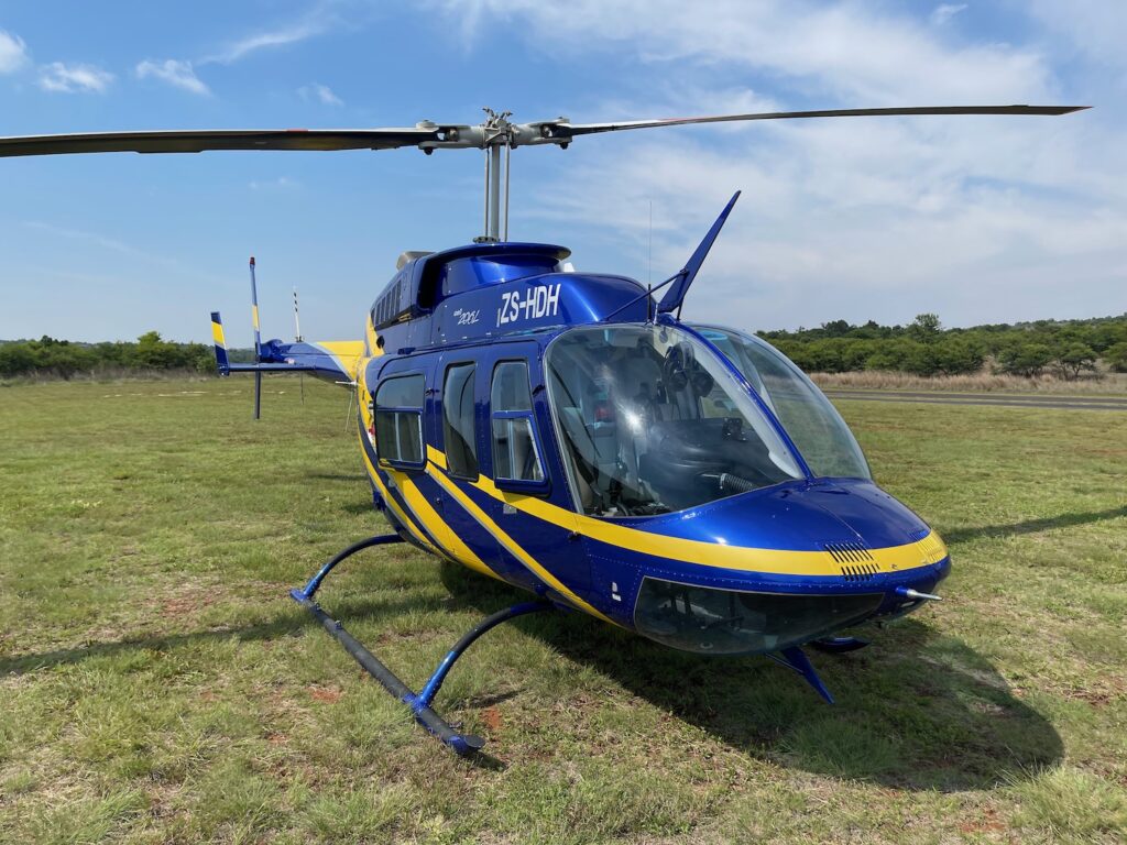 My Helicopter Ride In South Africa On Bell 206L - Live and Let's Fly