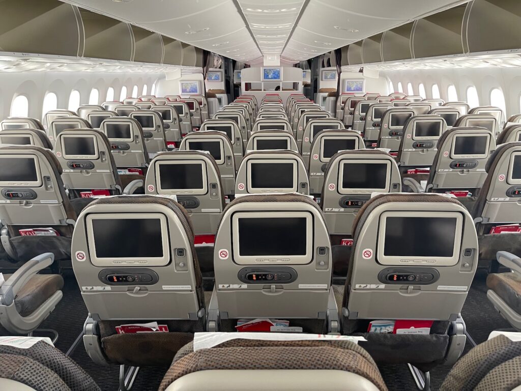 Review: Kenya Airways 787-8 Economy Class - Live and Let's Fly
