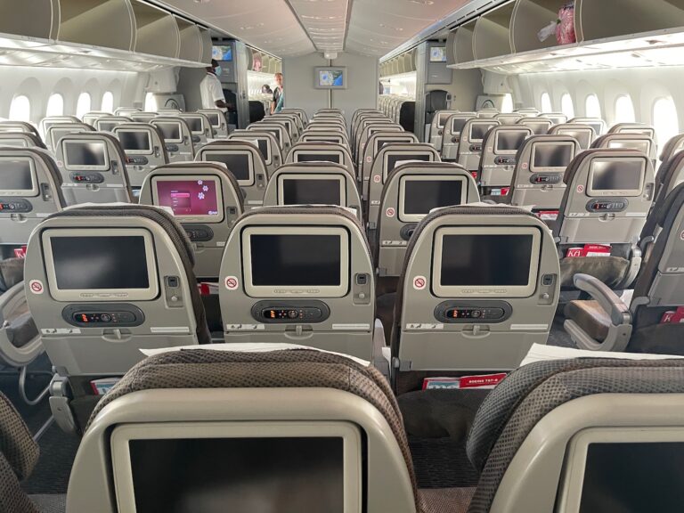 Review: Kenya Airways 787-8 Economy Class - Live and Let's Fly