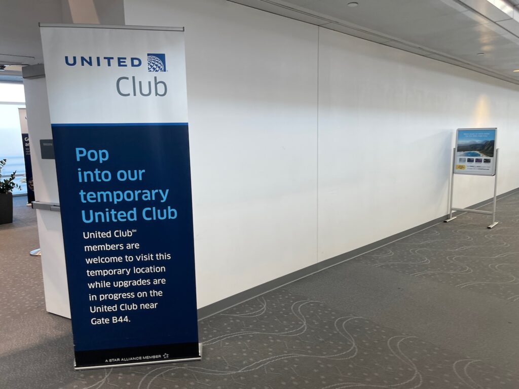 Denver Airport: United Pop-Up Club Review
