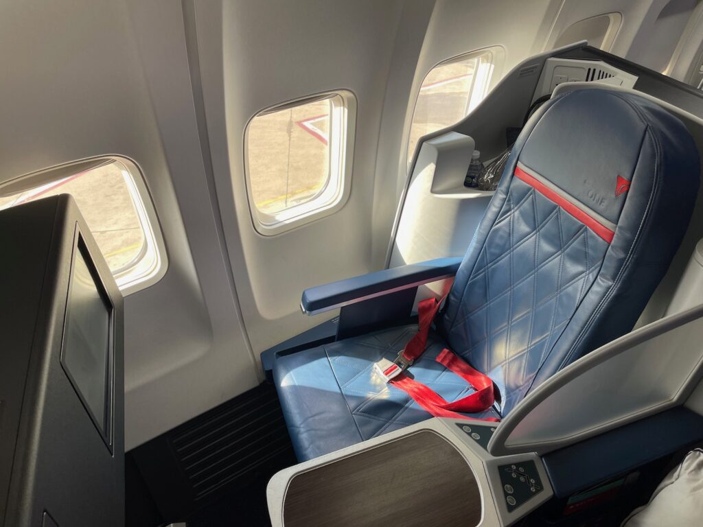 Review: Delta Air Lines 757-200 Business Class - Live and Let's Fly