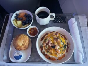 Who Does First Class Breakast Best, American, Delta, Or United? - Live ...