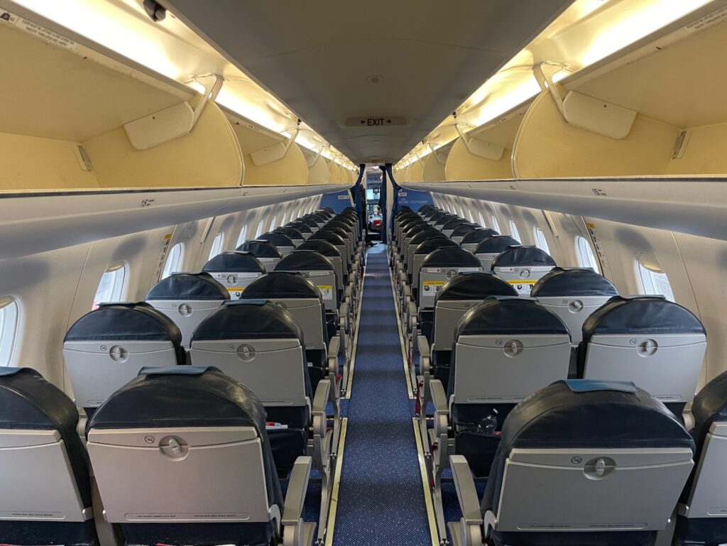 Review: KLM Embraer 190 Economy Class Zurich - Amsterdam - Live and Let's Fly