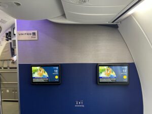 Review: United Airlines 737 MAX 8 First Class - Live and Let's Fly