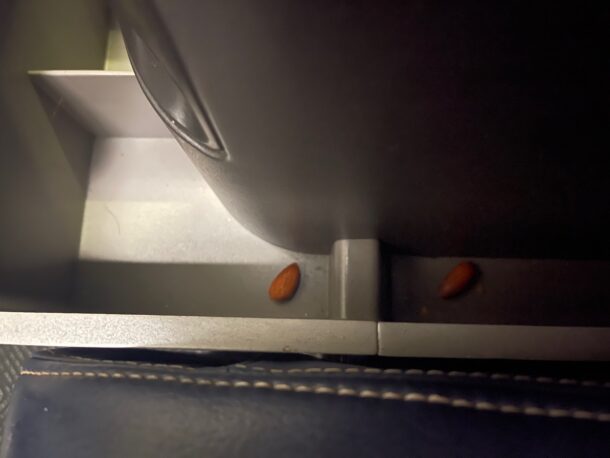 Review: United Airlines 757-300 First Class - Live and Let's Fly
