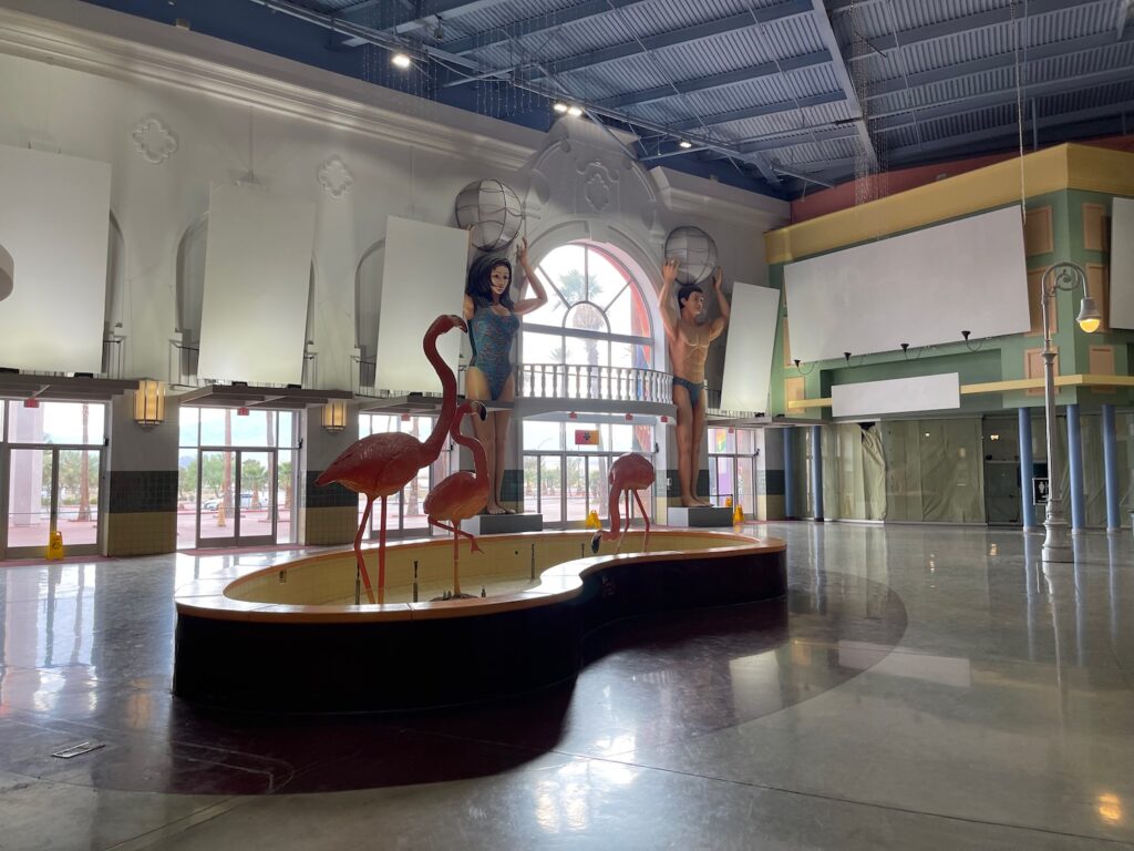 Our Eerie Walk Through The Desolate Primm Outlets - Live and Let's Fly