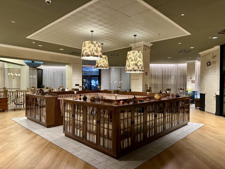 Review: The Graduate Hotel Iowa City - Live and Let's Fly