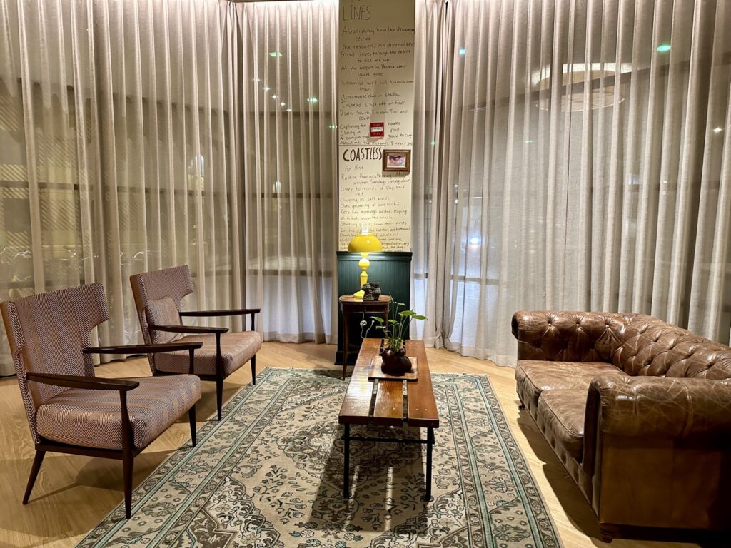 Review: The Graduate Hotel Iowa City - Live and Let's Fly