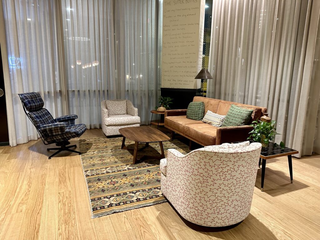 Review: The Graduate Hotel Iowa City - Live and Let's Fly