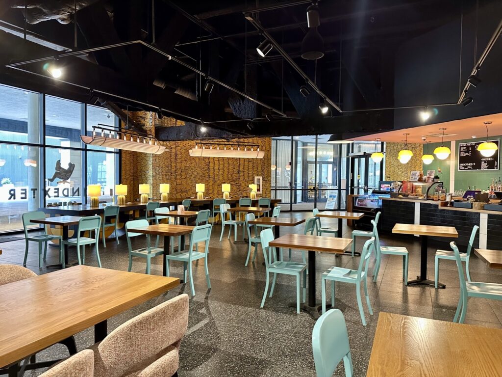 Review: The Graduate Hotel Iowa City - Live and Let's Fly