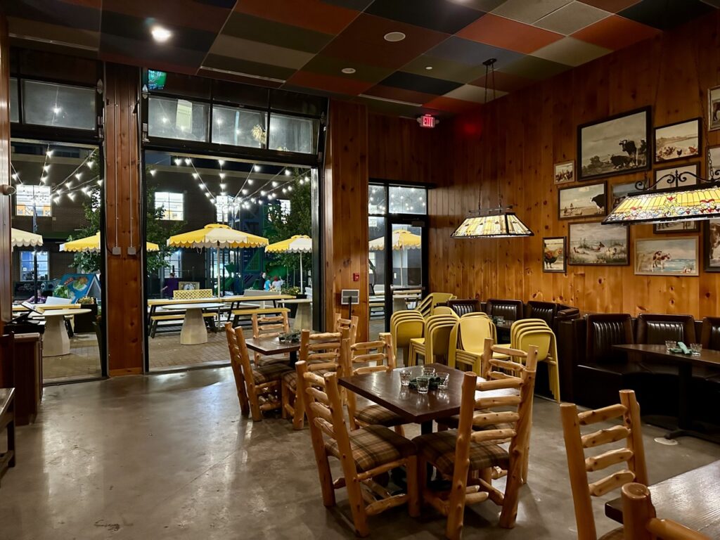 Review: The Graduate Hotel Iowa City - Live and Let's Fly