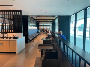 Review: United Club Denver Concourse A West (DEN) - Live and Let's Fly