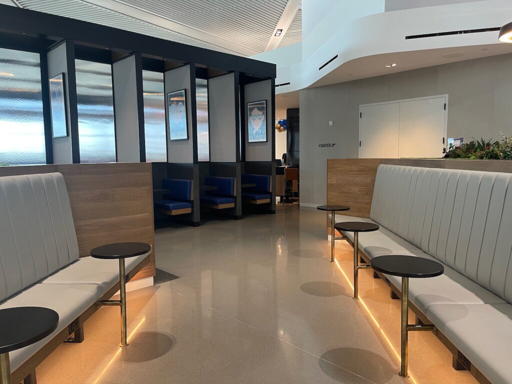 Review: United Club Newark Terminal A (EWR) - Live and Let's Fly