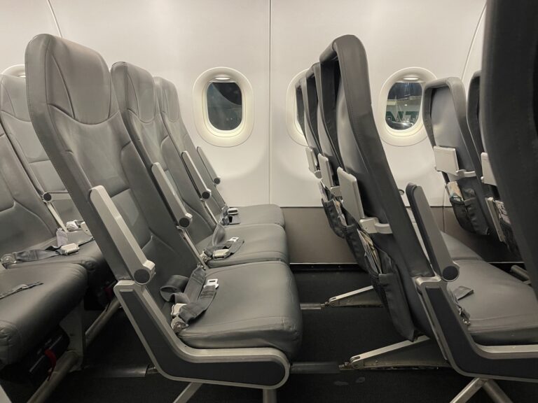 Frontier A320 Review: Is It Worth It? (ONT-DEN) in 2025