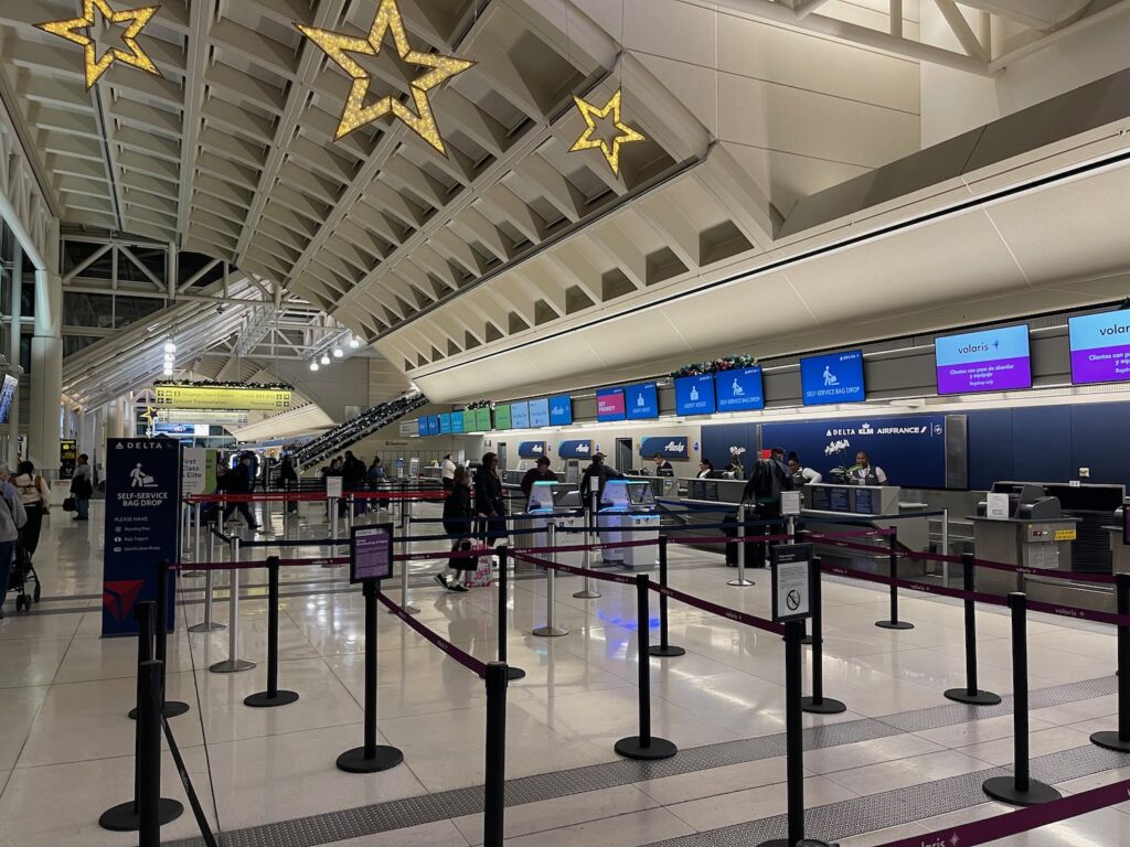 Frontier A320 Review: Is It Worth It? (ONT-DEN) in 2025