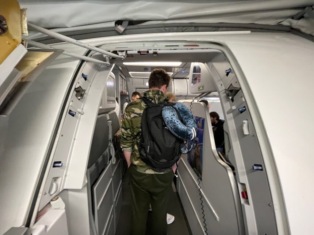 Frontier A321neo: Denver to Milwaukee Flight Review