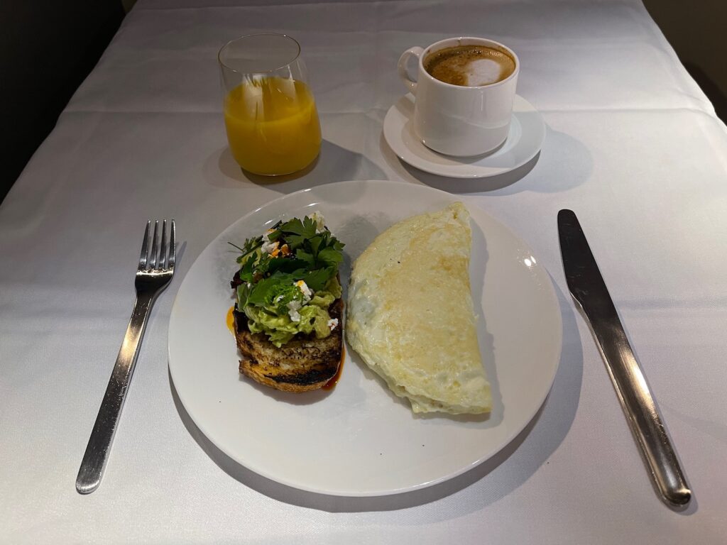 Qantas First Class Breakfast: Then And Now - Live and Let's Fly