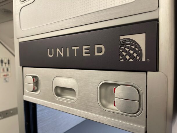 First Look: Onboard United Airlines A321neo - Live and Let's Fly