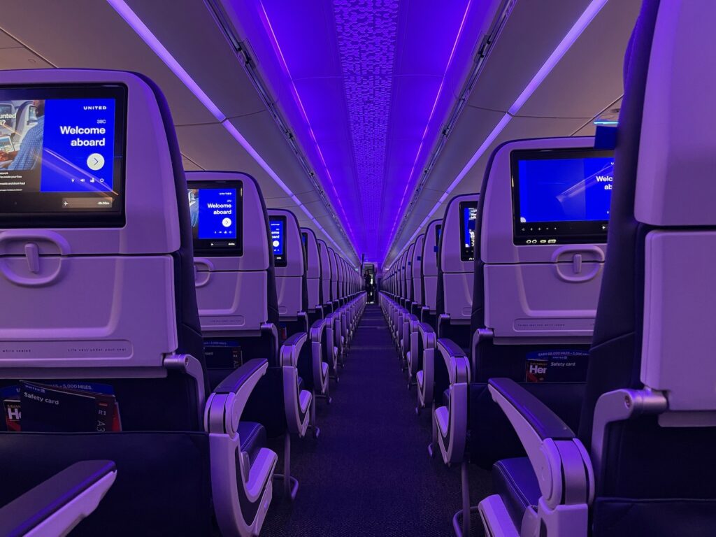 First Look: Onboard United Airlines A321neo - Live and Let's Fly