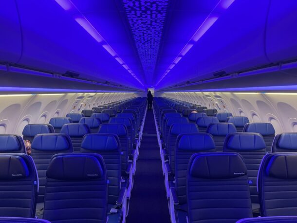 First Look: Onboard United Airlines A321neo - Live and Let's Fly