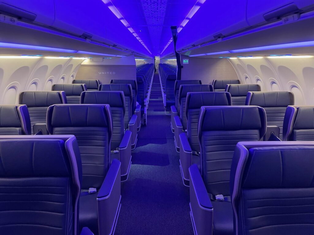 United A321neo: First Look at the New Cabin