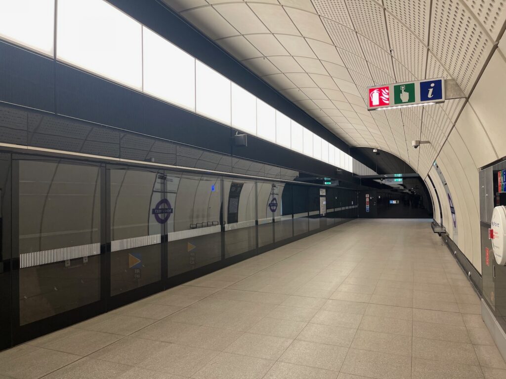 Fabulous: Elizabeth Line From Heathrow To Central London - Live and Let ...