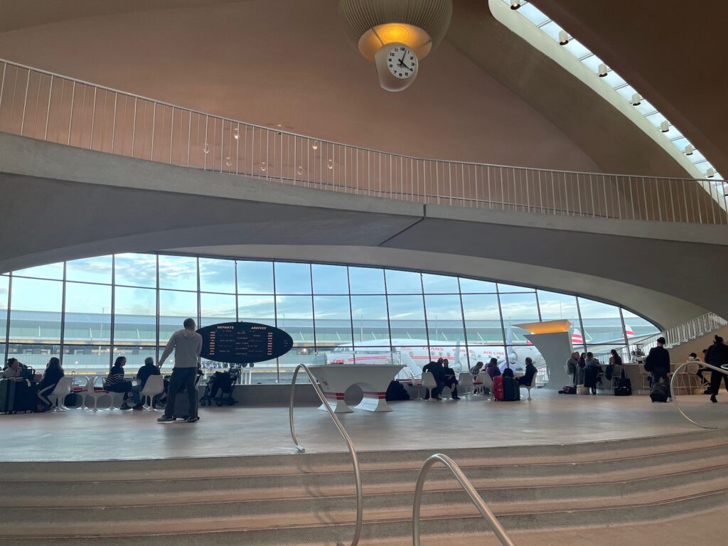 Onboard The Lockheed Constellation At TWA Hotel - Live and Let's Fly