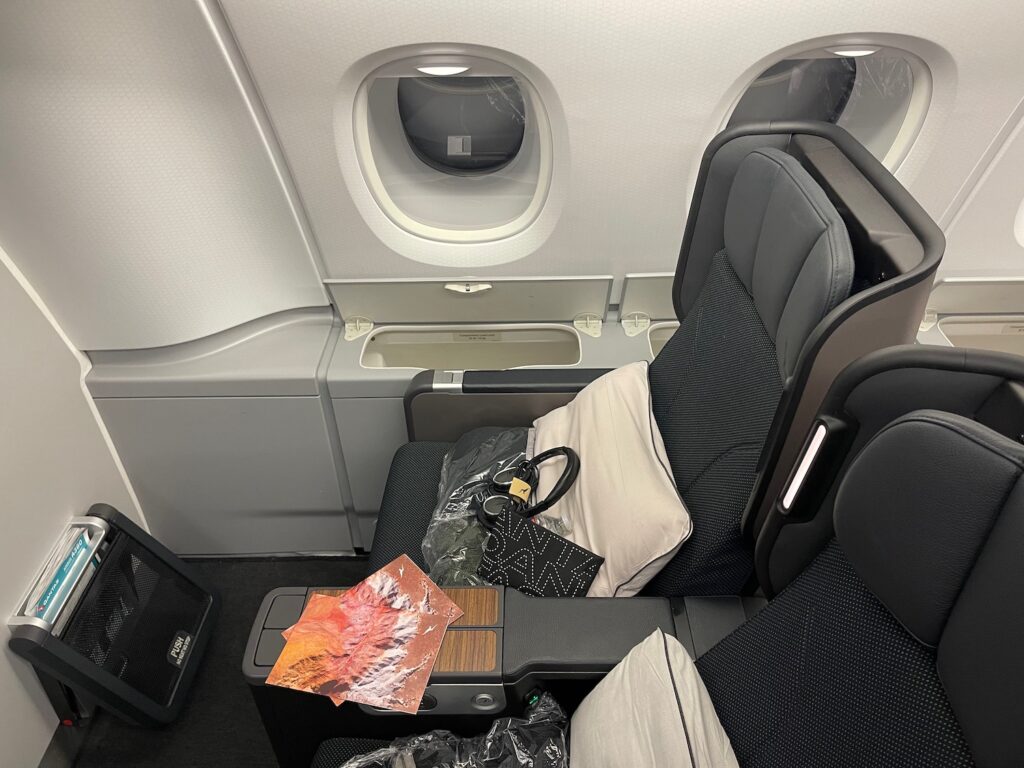 Review: Qantas A380 Premium Economy Class Los Angeles - Sydney - Live and Let's Fly